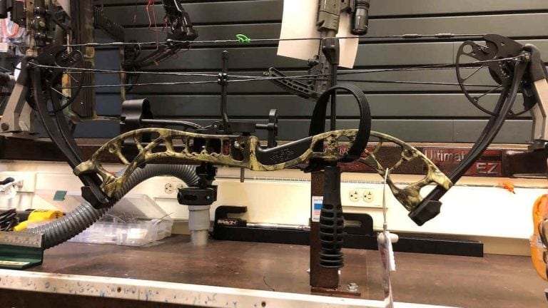 Best Compound Bows For Women in 2023 - BowAddicted